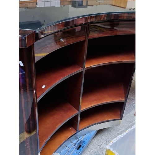 Super Star Lot : A super quality Luna Deco Home Bar by Giorgio ...