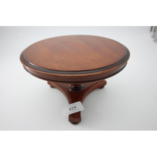Miniature apprentice circular dining table on central pedestal
