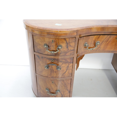 Edwardian Walnut Kidney Shaped Writing Desk with Brass Handles (118 cm ...