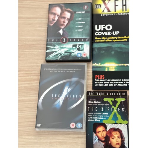 X-FILES DVD/BOOK/COMIC Bundle. X-Files related items including box set ...