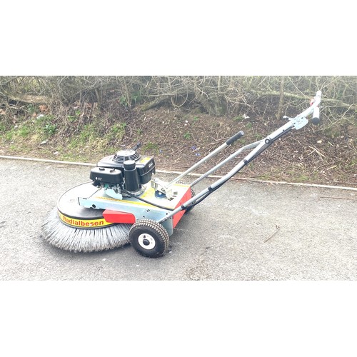 Westimann petrol moss removal sweeper wr870 honda gxv 160