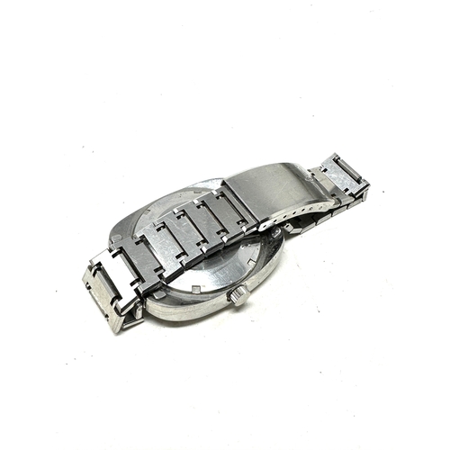 vintage gents rotary automatic wrist watch the watch is ticking