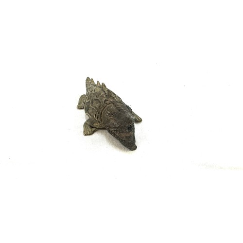 Vintage lizard match striker