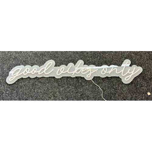 Neon beach light up "good vibes only" green neon light, complete ...