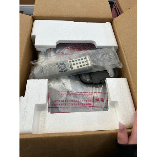 Boxed Aiwa stereo cassette receiver and boxed aiwa speakers, nsx-sz20 ...