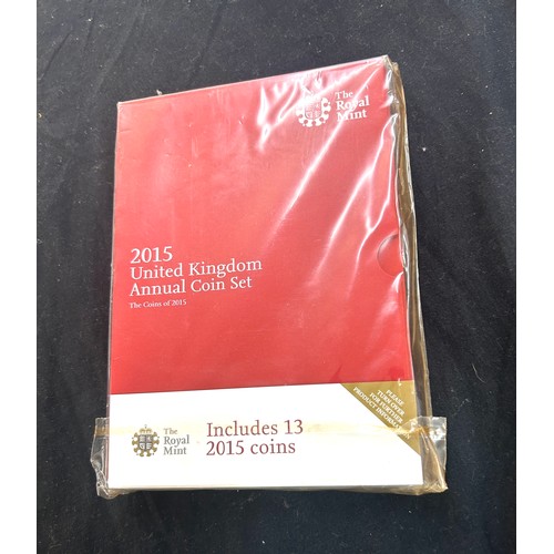 Sealed Royal Mint 2015 United Kingdom annual coin set, the coins of ...
