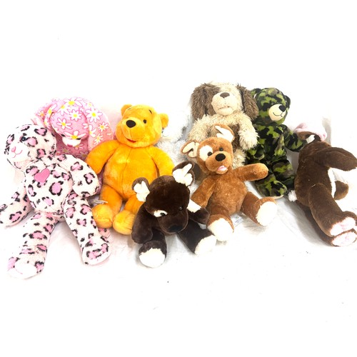 Large selection of vintage and later teddies