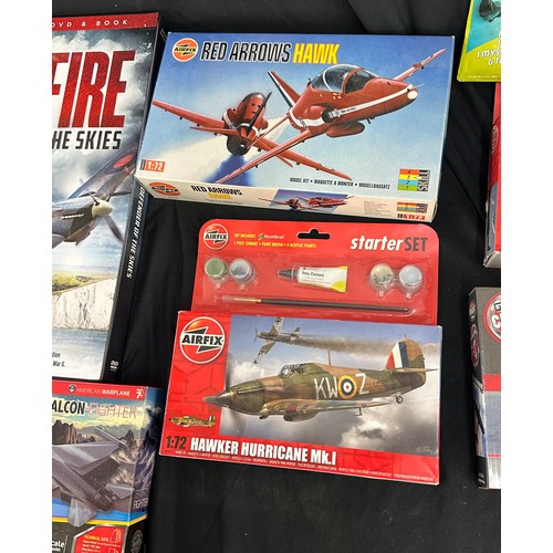 Selection of original boxed Air fix model kits to include ' Red arrows ...