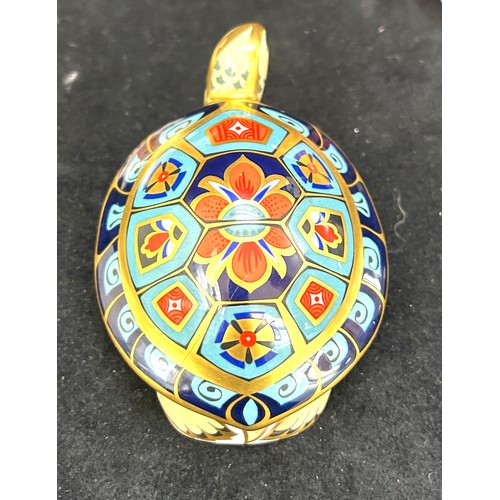 Royal Crown Derby Cat without stopper, Donkey Foal with gold stopper ...