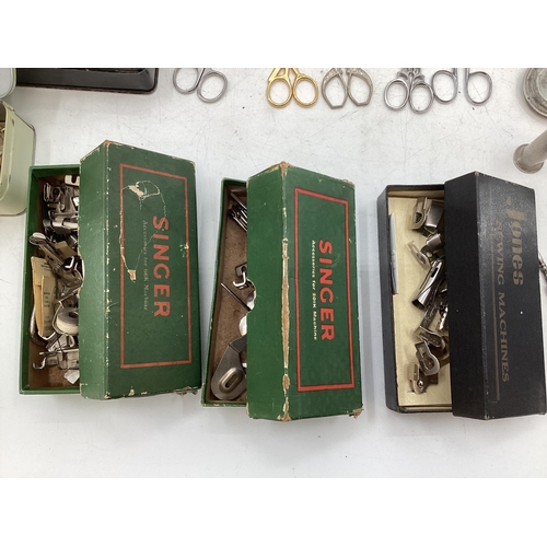 Two vintage miniature sewing machines, Vulcan Senior, Grain, together ...