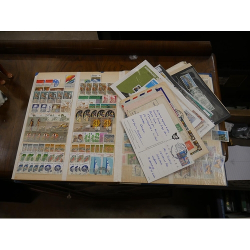 AUSTRALIAN STAMP COLLECTION
