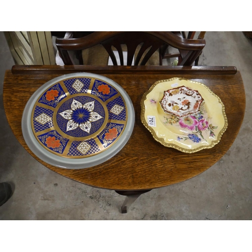 LOT OF COLLECTABLE PLATES