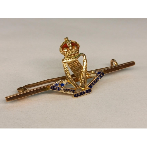 9CT GOLD IRISH RIFLES TIE PIN