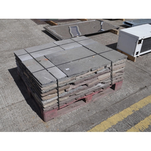 PALLET OF PAVING FLAGS