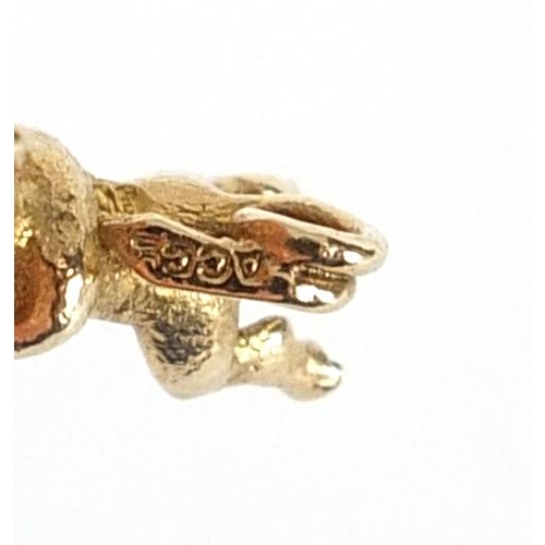 9ct gold pixie charm, 1.6cm high, 1.1g