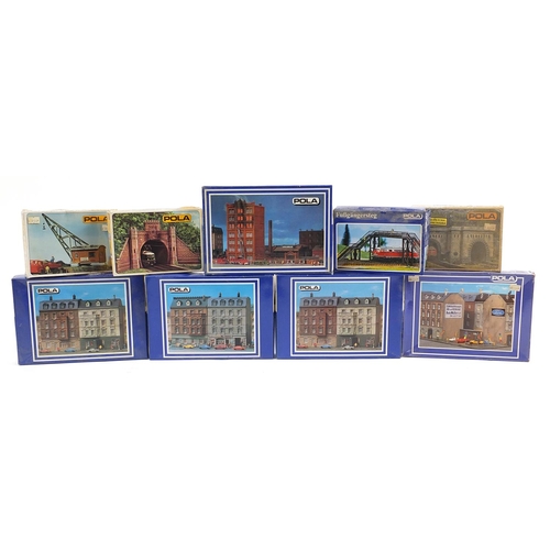 Eight Pola N gauge model railway - auctions & price archive