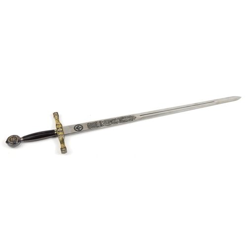 Large medieval design decorative sword, 105cm in length
