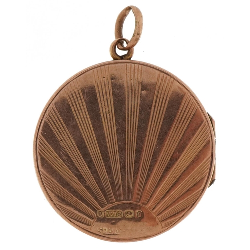 Art Deco style 9ct rose gold engine turned locket, 2.7cm in diameter, 5.7g