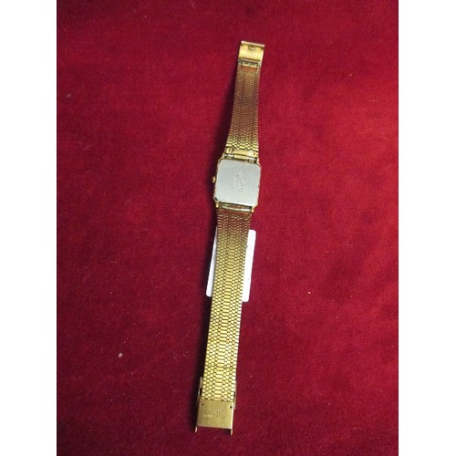 CITIZEN QUARTZ SQUARE FACED WRIST WATCH WITH GOLD PLATED STRAP