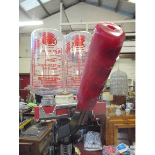 BRAND-NEW MEC 12 GUAGE CARTRIDGE RE-LOADER.