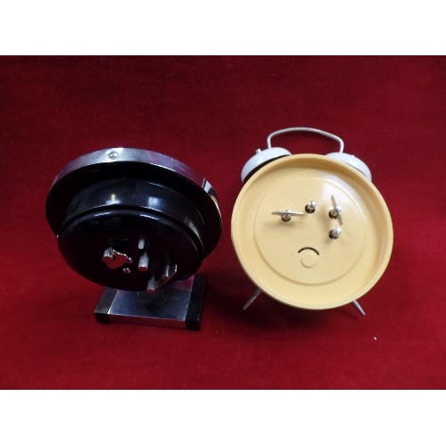 2 X MECHANICAL COLLECTORS ALARM CLOCKS. WITH MOVING PARTS. ON ONE THE ...
