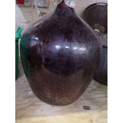 LARGE VINTAGE BROWN GLASS DEMIJOHN OR CARBOY -DIMPLED BOTTOM & BUBBLES ...