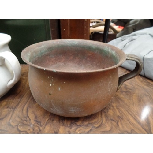 AN UNUSUAL COPPER CHAMBER POT AND A WHITE CERAMIC CHAMBER POT