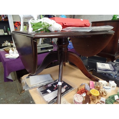 STAG MINSTREL DROP-LEAF SIDE TABLE, ON PEDESTAL BASE.