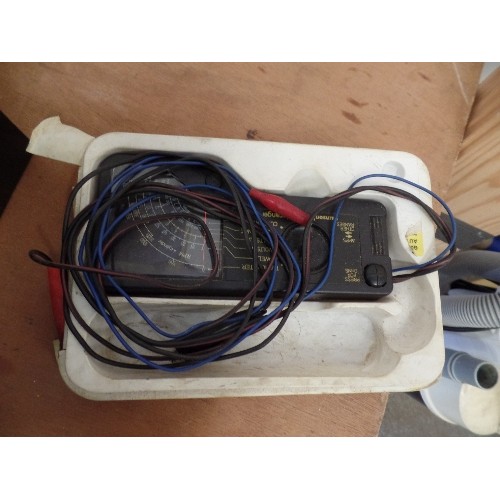 GUNSON'S AUTORANGER TACHOMETER AND ELECTRICAL TEST MULTIMETER