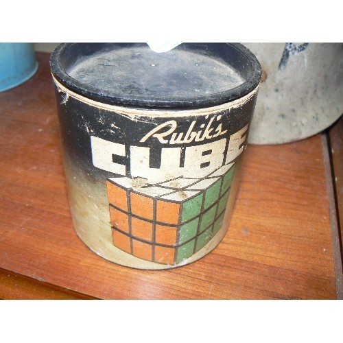 VINTAGE RUBIK'S CUBE IN IT'S ORIGINAL LIDDED TUB.