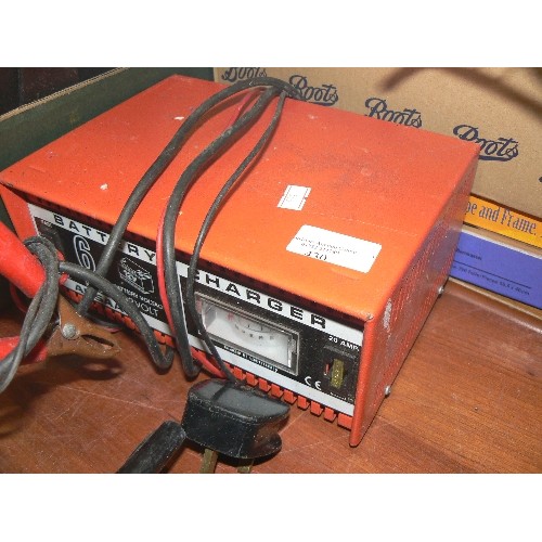 ABSAAR BATTERY CHARGER.