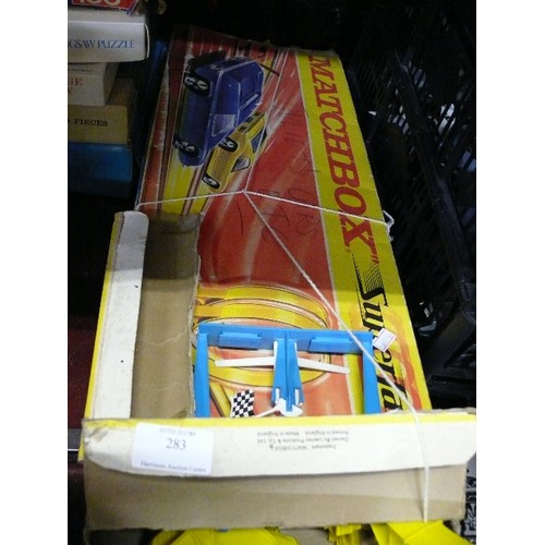 MATCHBOX SUPERFAST SF-4 DOUBLE LOOP RACE SET WITH ORIGINAL BOX.