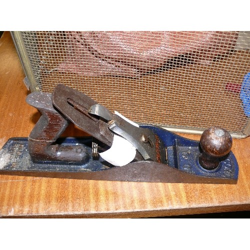 RECORD NUMBER 5 PLANE.