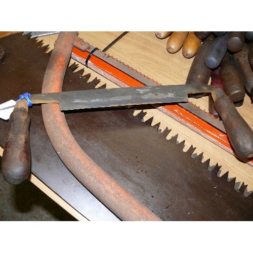 DRAW SHAVE KNIFE/DEBARKING TOOL.