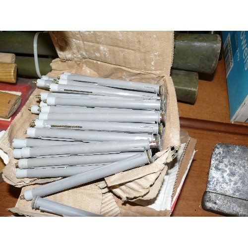 100 FISCHER FRAME FIXINGS 120MM X 10MM