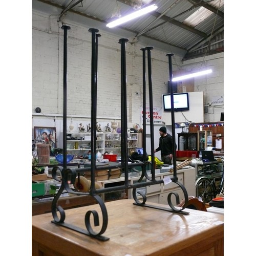 VINTAGE CAST IRON BOOT STAND