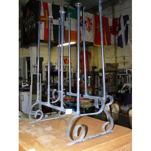 VINTAGE CAST IRON BOOT STAND