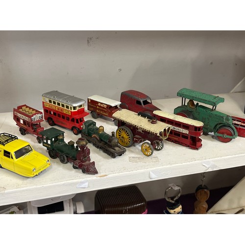 A NICE SELECTION OF DIE CAST VEHICLES TO INCLUDE ONLY FOOLS AND HORSES ...