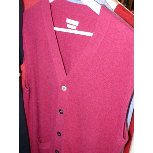 13 GENTS GOOD QUALITY JUMPERS, MANY CASHMERE TO INCLUDE HOUSE OF BRAUR ...