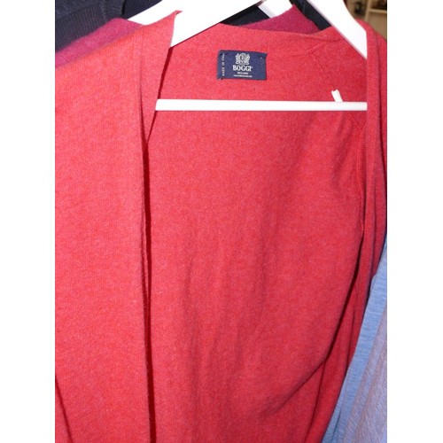 13 GENTS GOOD QUALITY JUMPERS, MANY CASHMERE TO INCLUDE HOUSE OF BRAUR ...