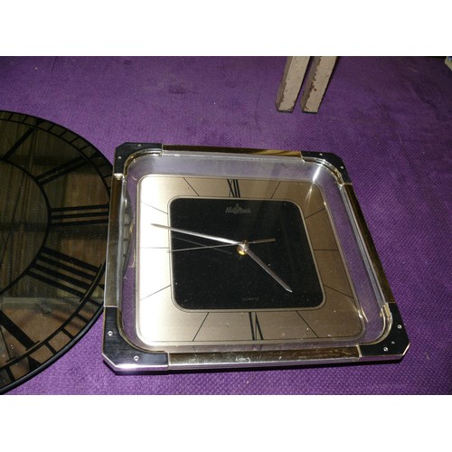 LUNGMAI QUARTZ SQUARE WALL CLOCK AND A TOWCESTER CLOCK WORKS MIRRORED ...