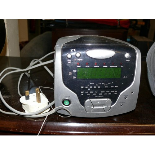 ROBERTS DUAL ALARM CLOCK