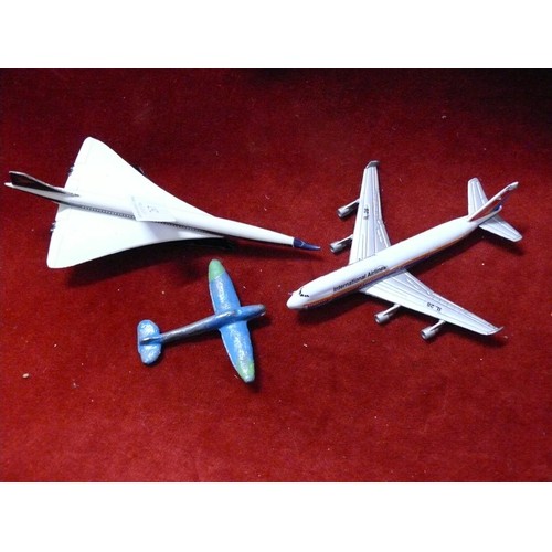 METAL CONCORDE MODEL WITH STAND PLUS 2 FURTHER METAL AEROPLANES
