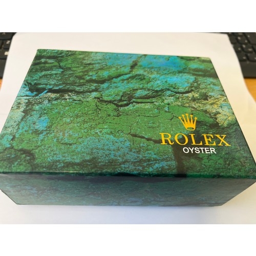 A ROLEX FAUX GENTS WATCH WITH CORRECT ROLEX BOX ALL PAPER WORK DUST ...