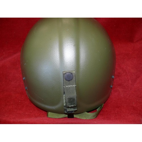 MILITARY FLYING? TANK COMMANDER? HELMET WITH LINING & STRAPS