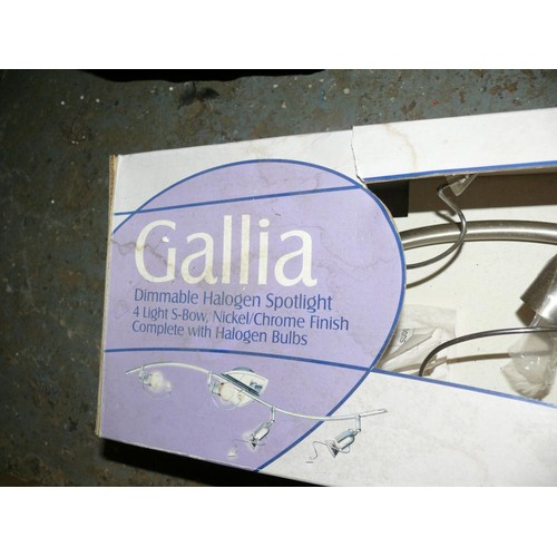 HALOGEN SPOTLIGHT LIGHT FITTING NEW IN BOX