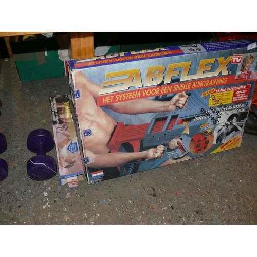 BOXED ABFLEX EXERCISER PLUS A TUMMY TRIMER AND A PAIR OF DUMBELLS