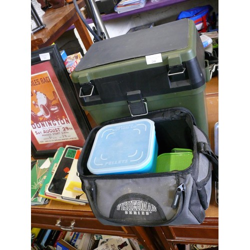 COMPACT TACKLE BOX AND NUMEROUS BAIT BOXES PLUS BAIT BAG