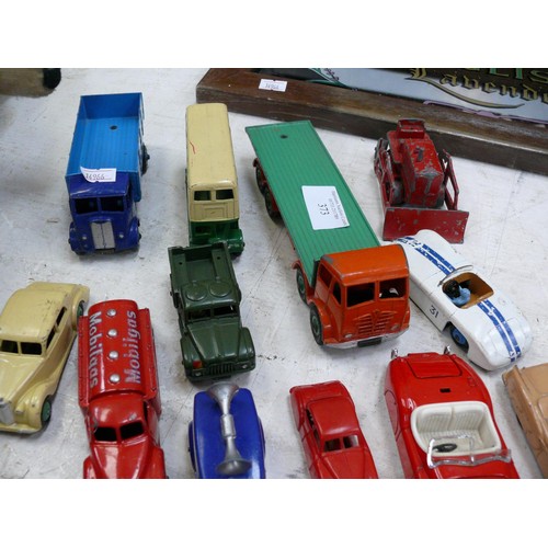 COLLECTION OF DINKY MODEL CARS