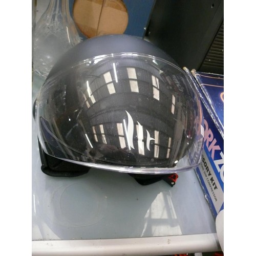 MT STREET PLAIN MOTORCYCLE HELMET IN MATT BLACK